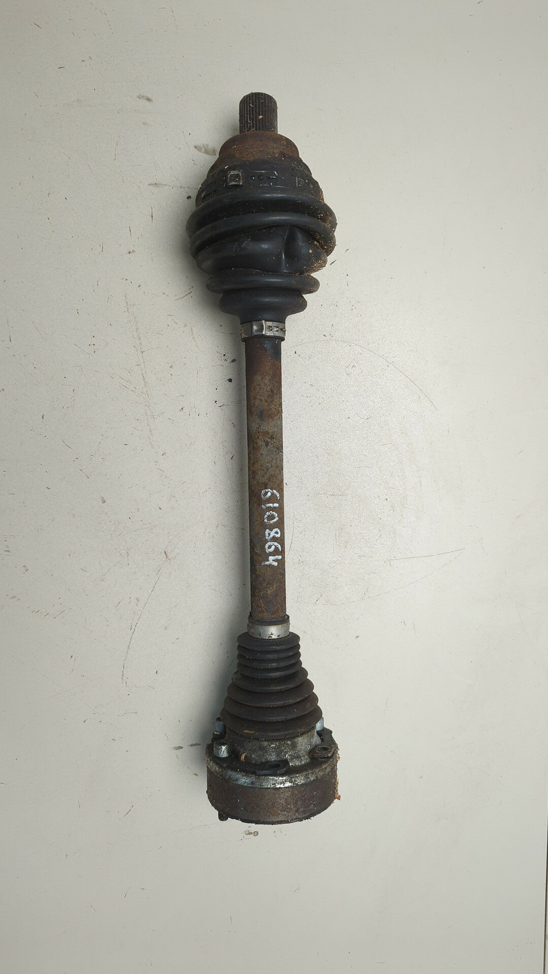 Полуось (вал, шрус) левая передняя Volkswagen Golf 5 Б/У