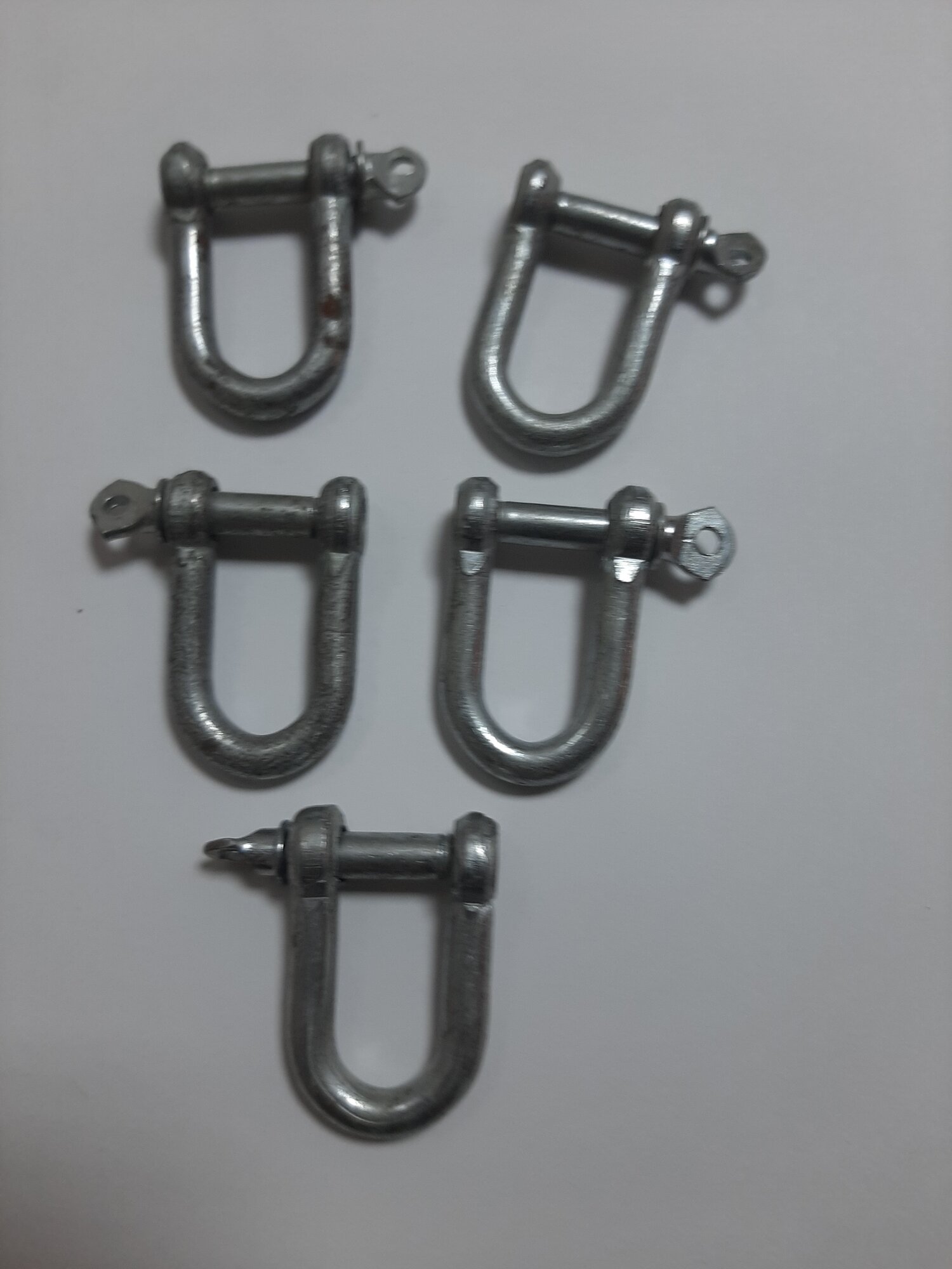 Скоба такелажная 6 мм , в комплекте 5 штук.