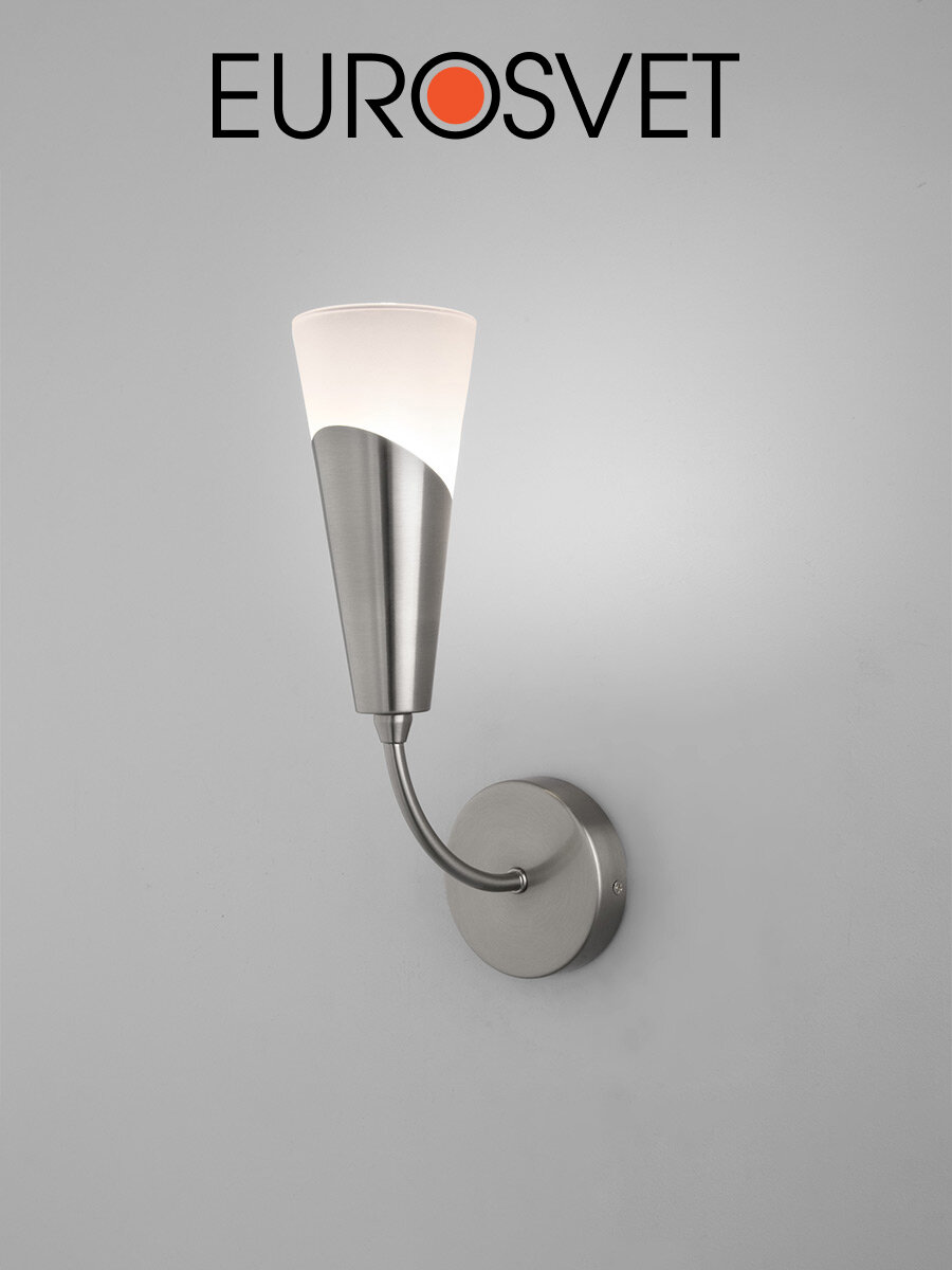 Бра / Настенный светильник Eurosvet Rhyton 60167/1, E14, 60 Вт, цвет никель