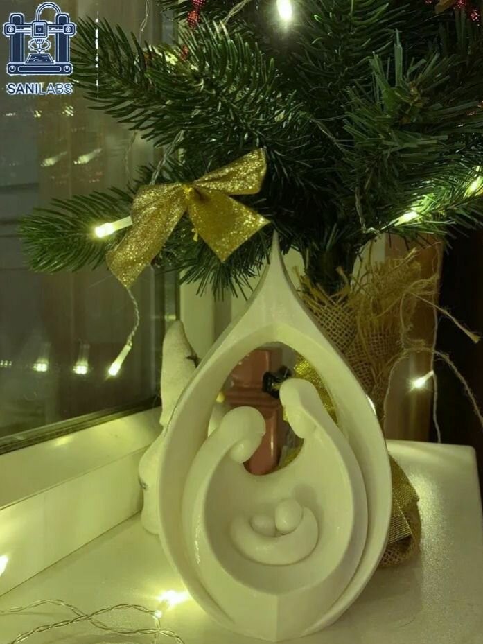 Рождественская статуэтка "Семья в капле"