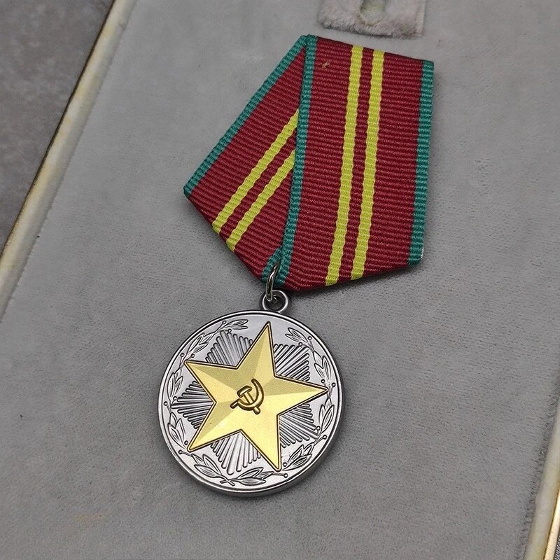 Медали СССР, комплект из 3 шт, все цвета — фото 1