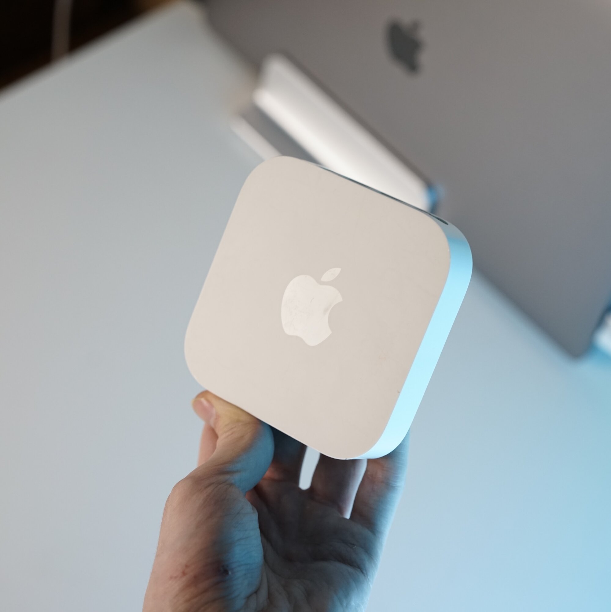 Роутер WI-FI Apple AirPort Express A1392 Gen 2 (США версия)