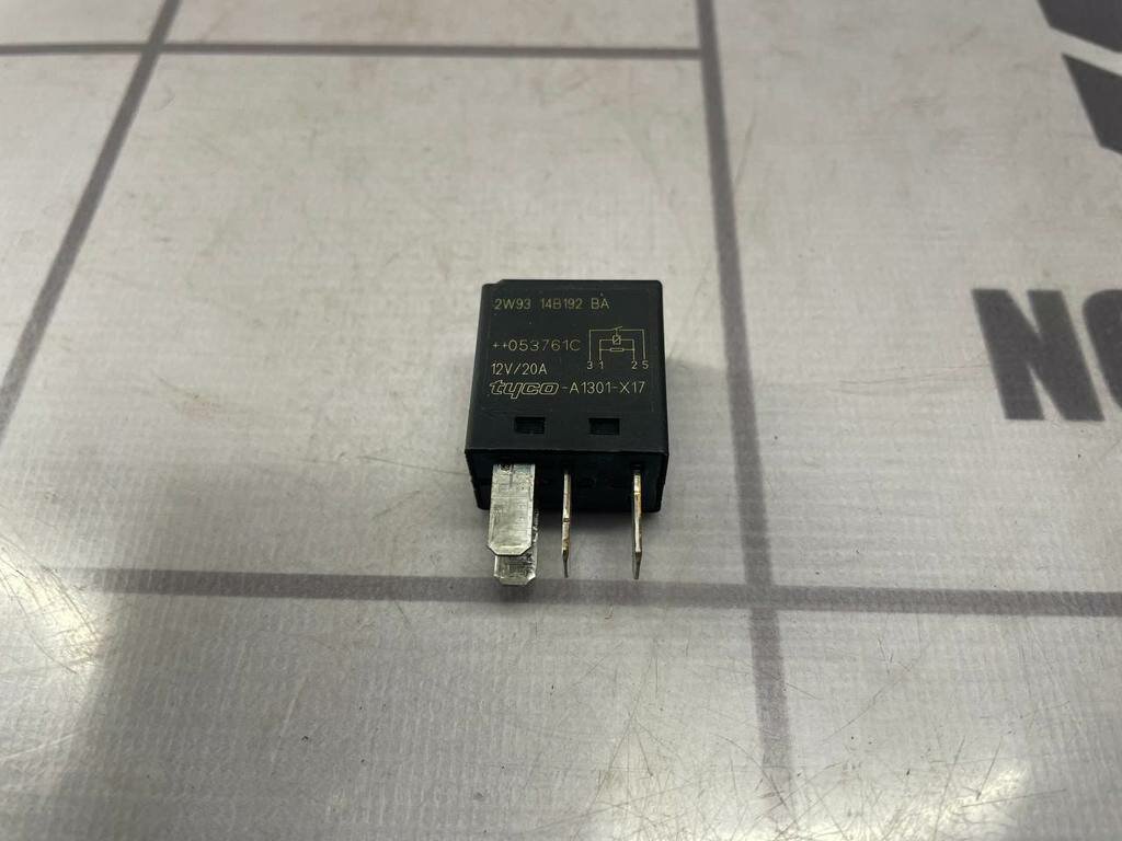 Реле Ford Focus 2 05-08