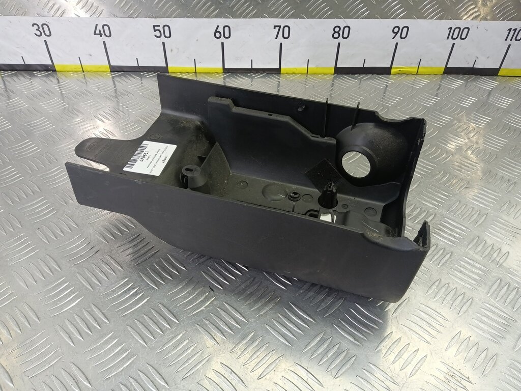 Кожух рулевой колонки Б/У для FORD Fusion I рестайлинг (2005—2012) 1329909