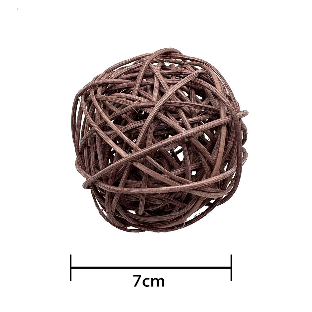 Игрушка-мяч для домашних кроликов