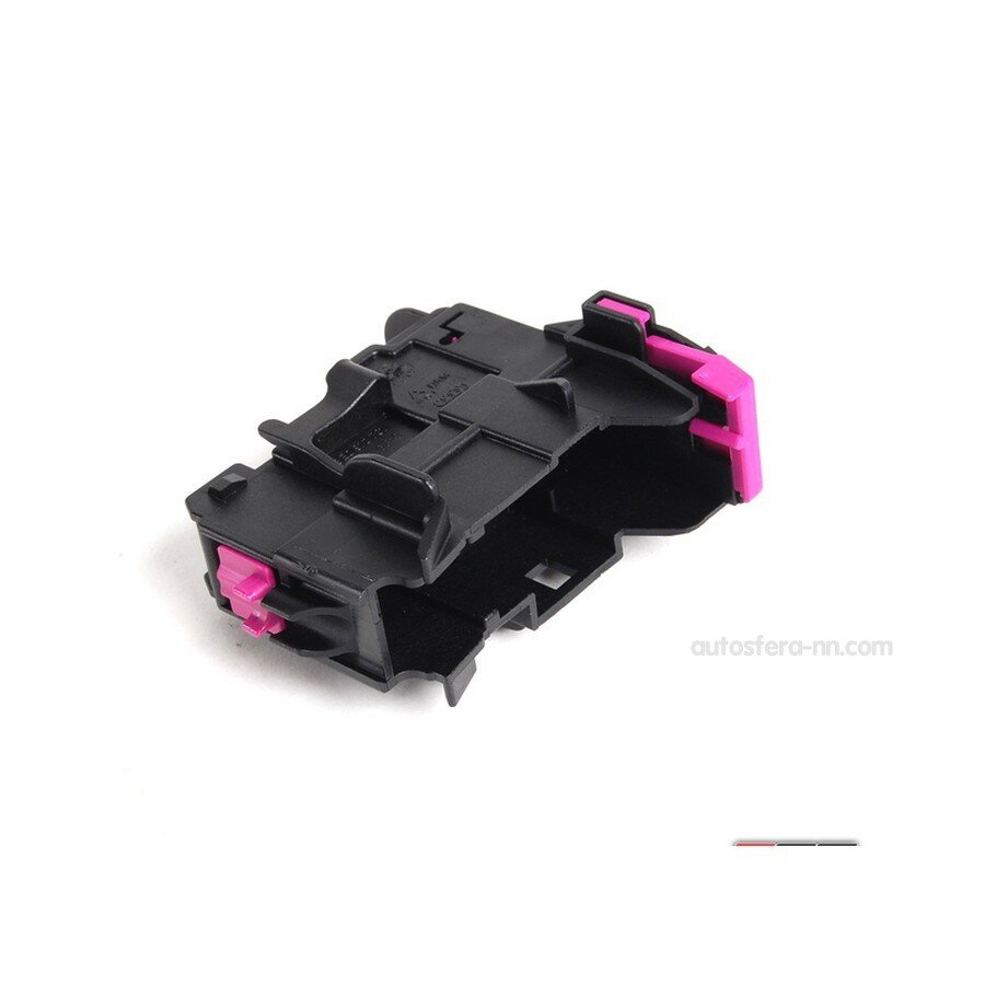 VAG 8E0972701 корпус плоского РАЗ МА С фиксатором контактов