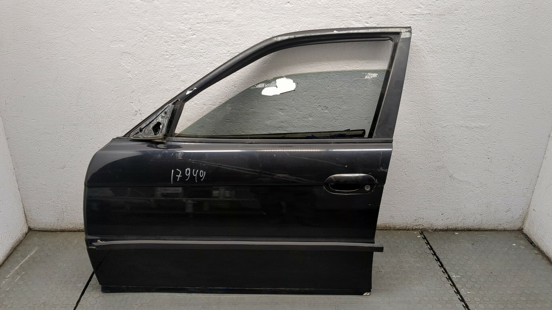 Дверь боковая (легковая) левая передняя BMW 7 E38 Б/У