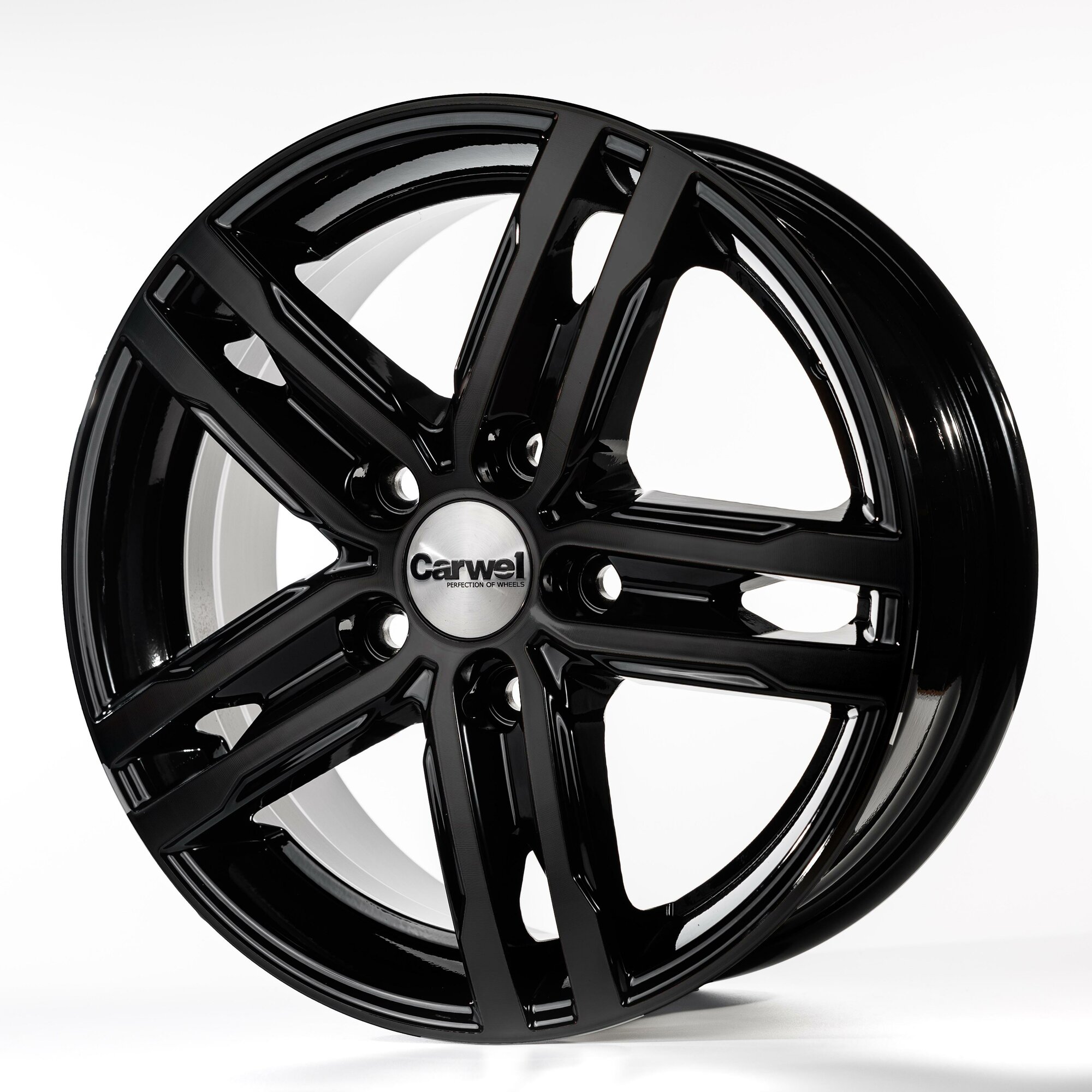 Диск автомобильный литой Carwel Волга 178 15x6 5x114.3 et46 dia67.1 Чёрный глянцевый