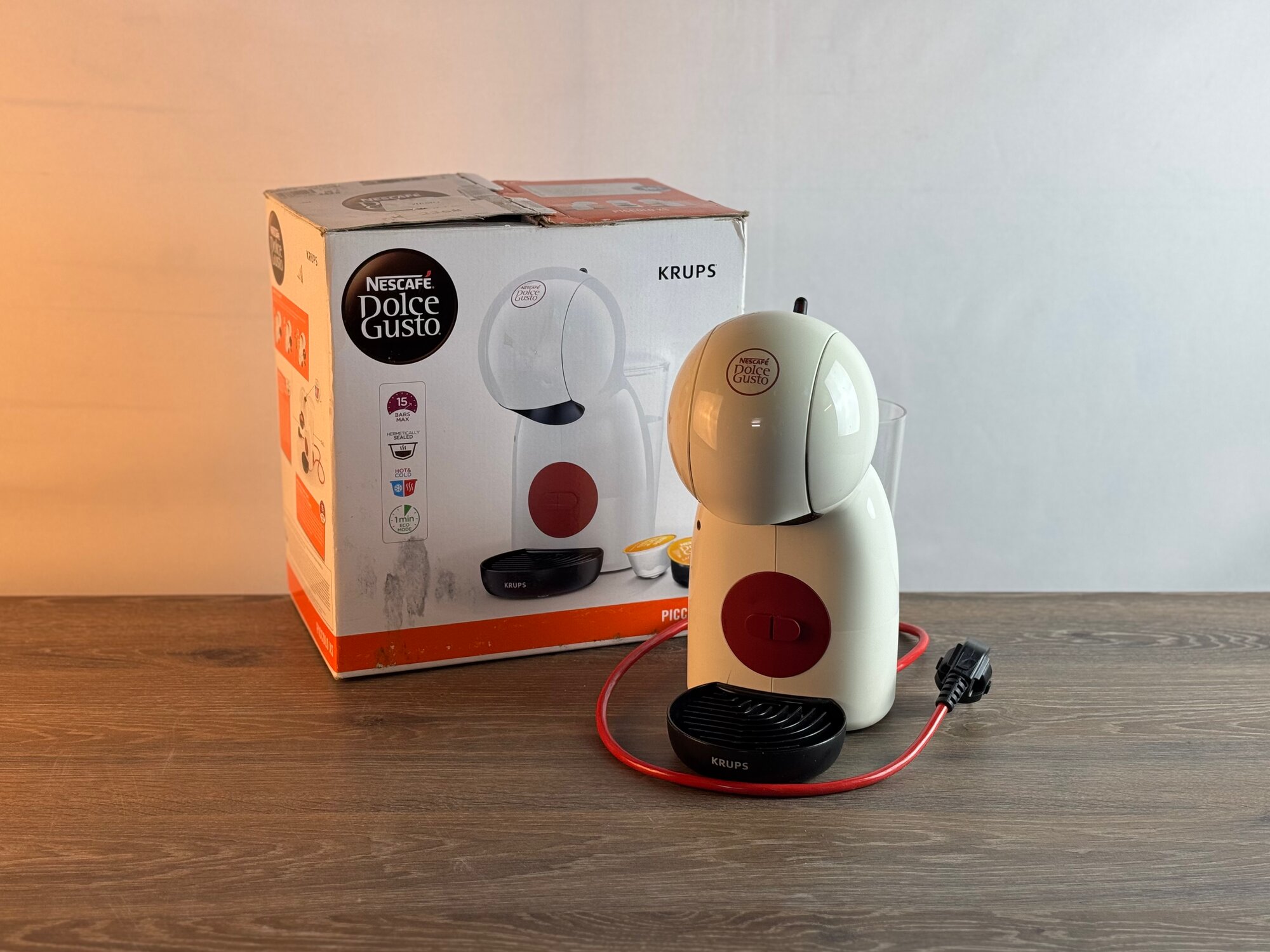 Кофемашина капсульного типа Krups Dolce Gusto Piccolo XS KP1A0110