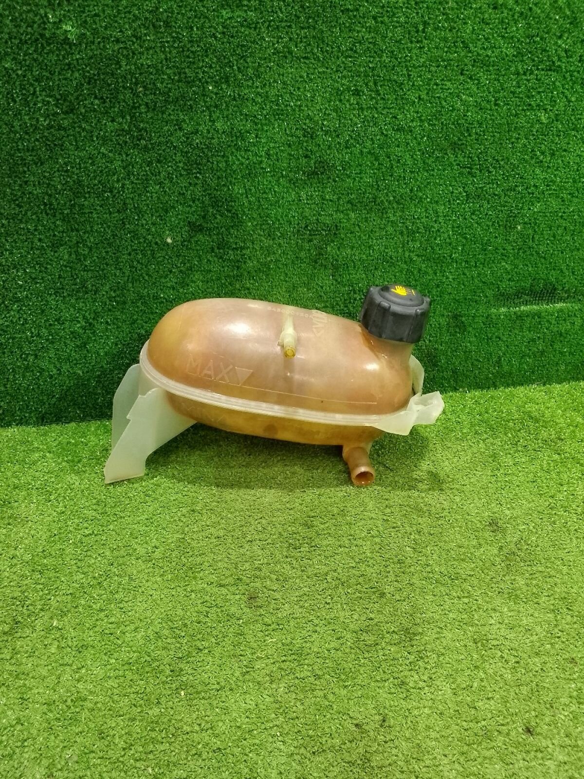 Бачок расширительный Lada LArgus Б/У с пробегом