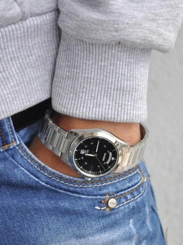 Наручные часы CASIO Collection, черный — фото 1