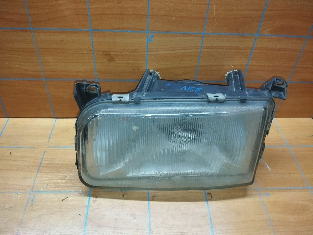 Фара левая Фольксваген Пассат Б3 1,8 Б/У с пробегом