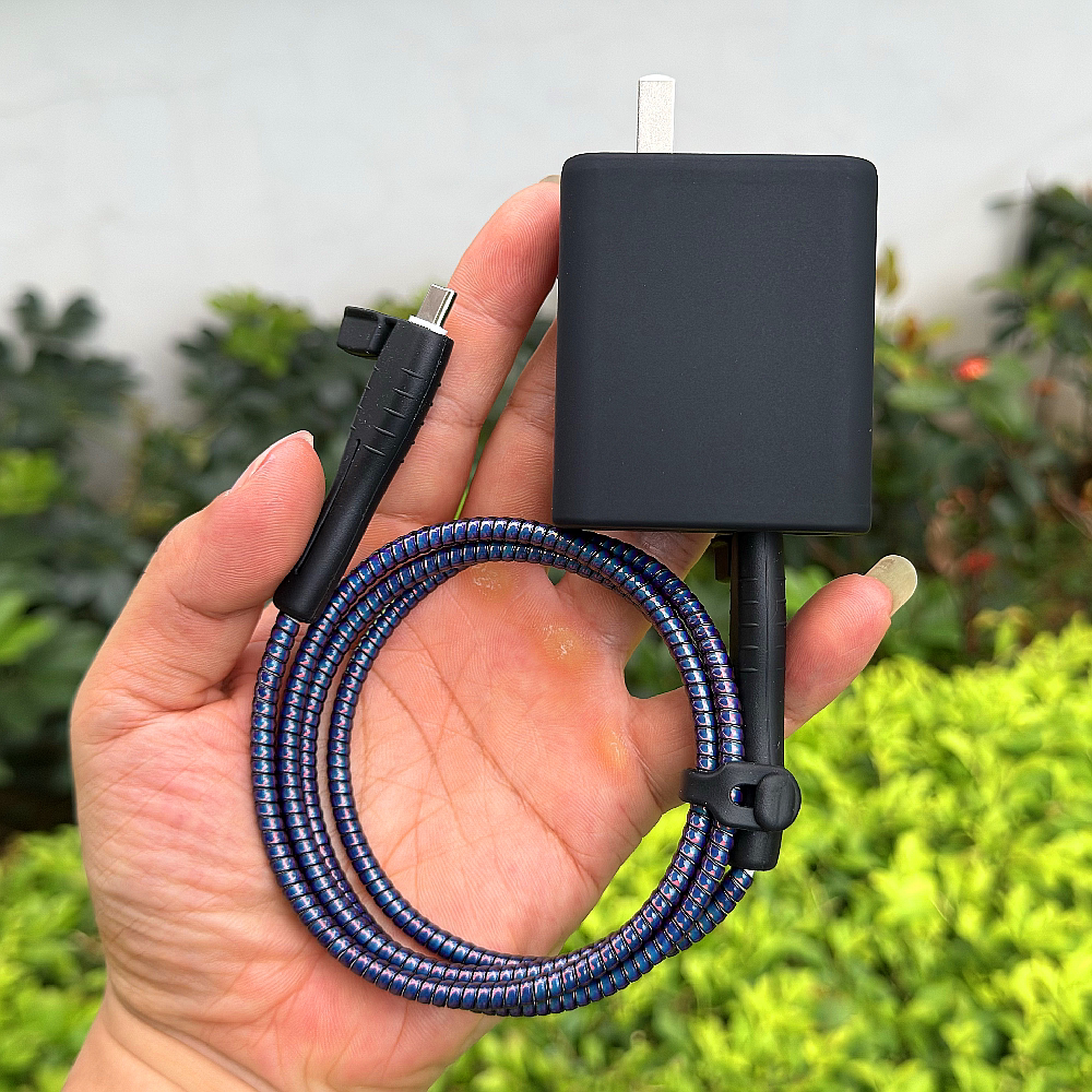Силиконовый черный чехол с полярно-черным кабелем C+C 1.5м для Vivo 120Вт