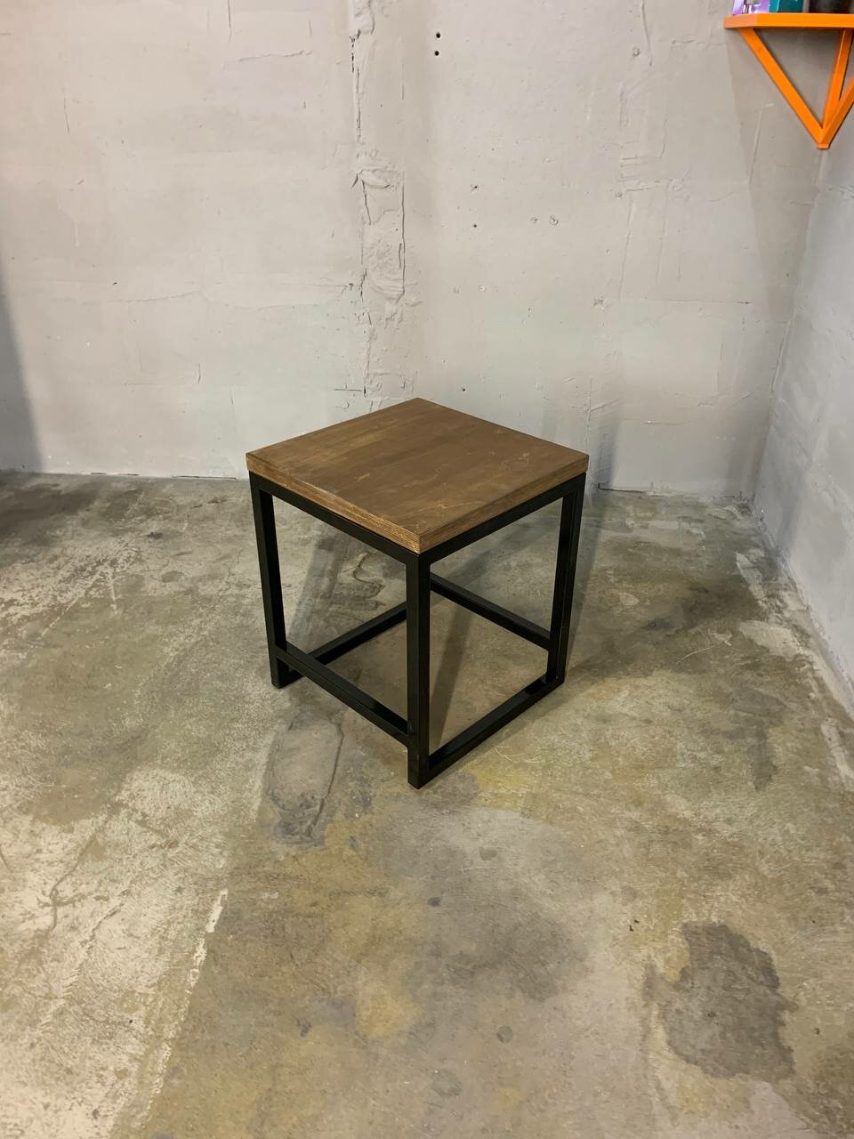 Табурет "Т 001", металл/дерево, порошковое покрытие, 45х37х37 см