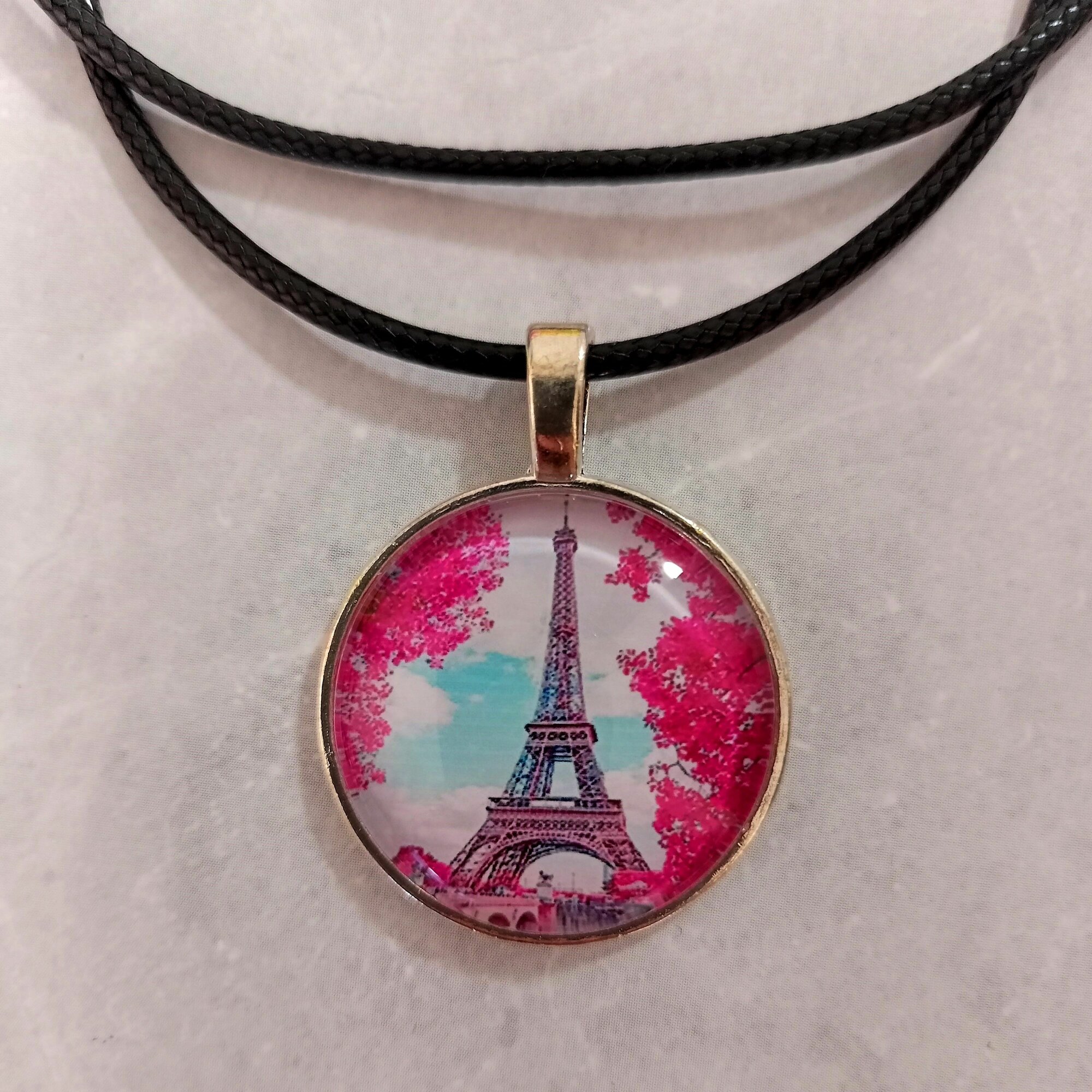 Колье, стекло