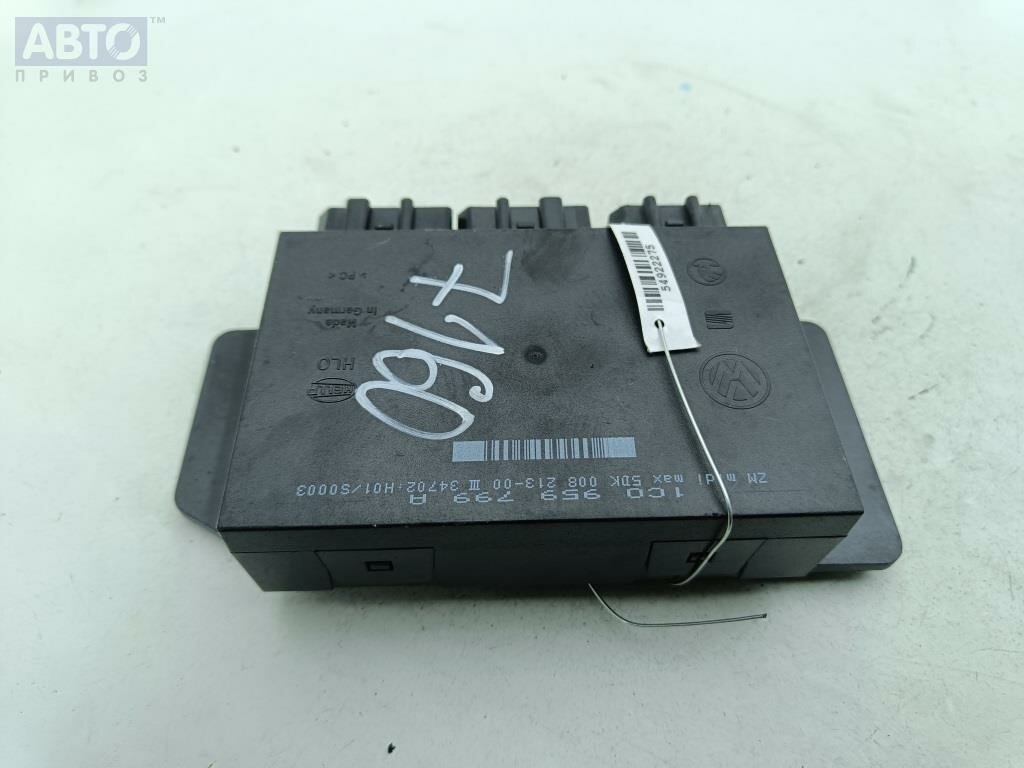 Блок комфорта Volkswagen Passat B5+ (GP)