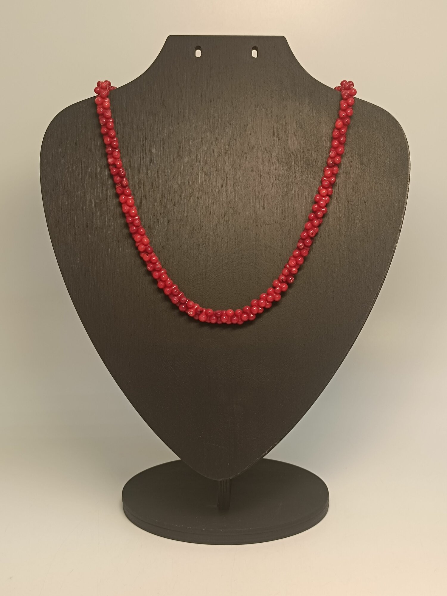 Винтажные бусы, натуральный коралл.