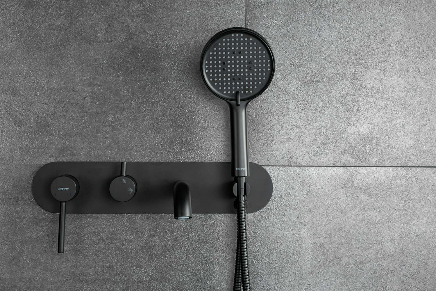 Смеситель для ванн GAPPO G3306-6 черный, латунь, d35 встраиваемый