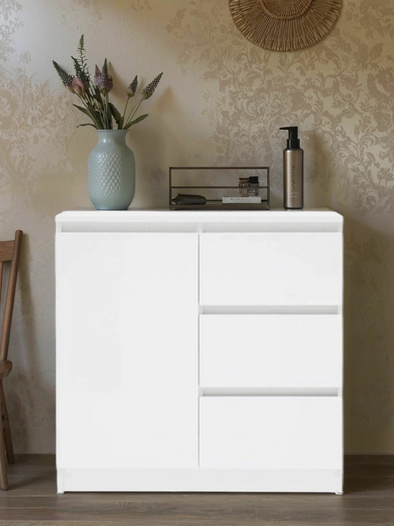 Комод Челси 800 (3 ящика+1 дверь) Белый глянец холодный/Белый