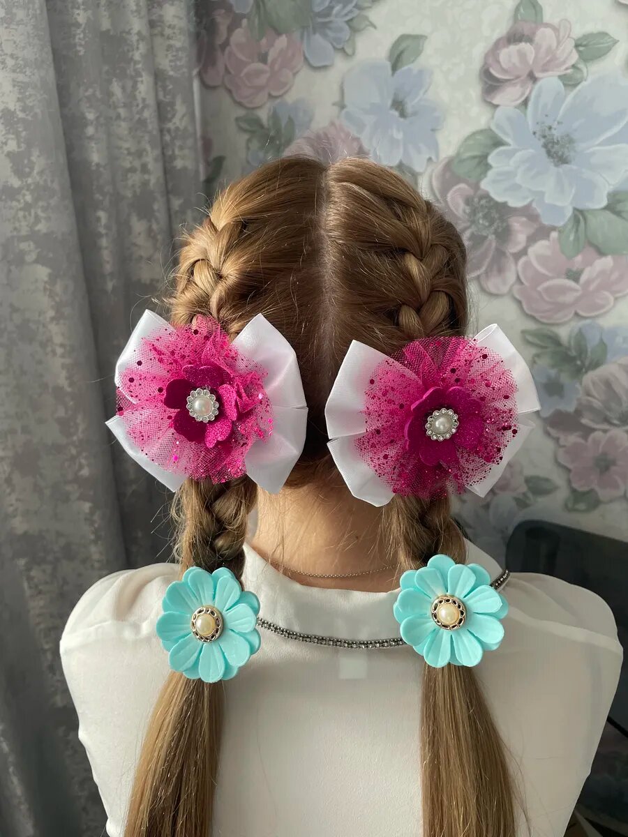 Нарядные красивые бантики резинки для волос