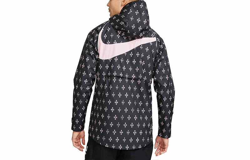 Куртка NIKE, размер L — фото 1