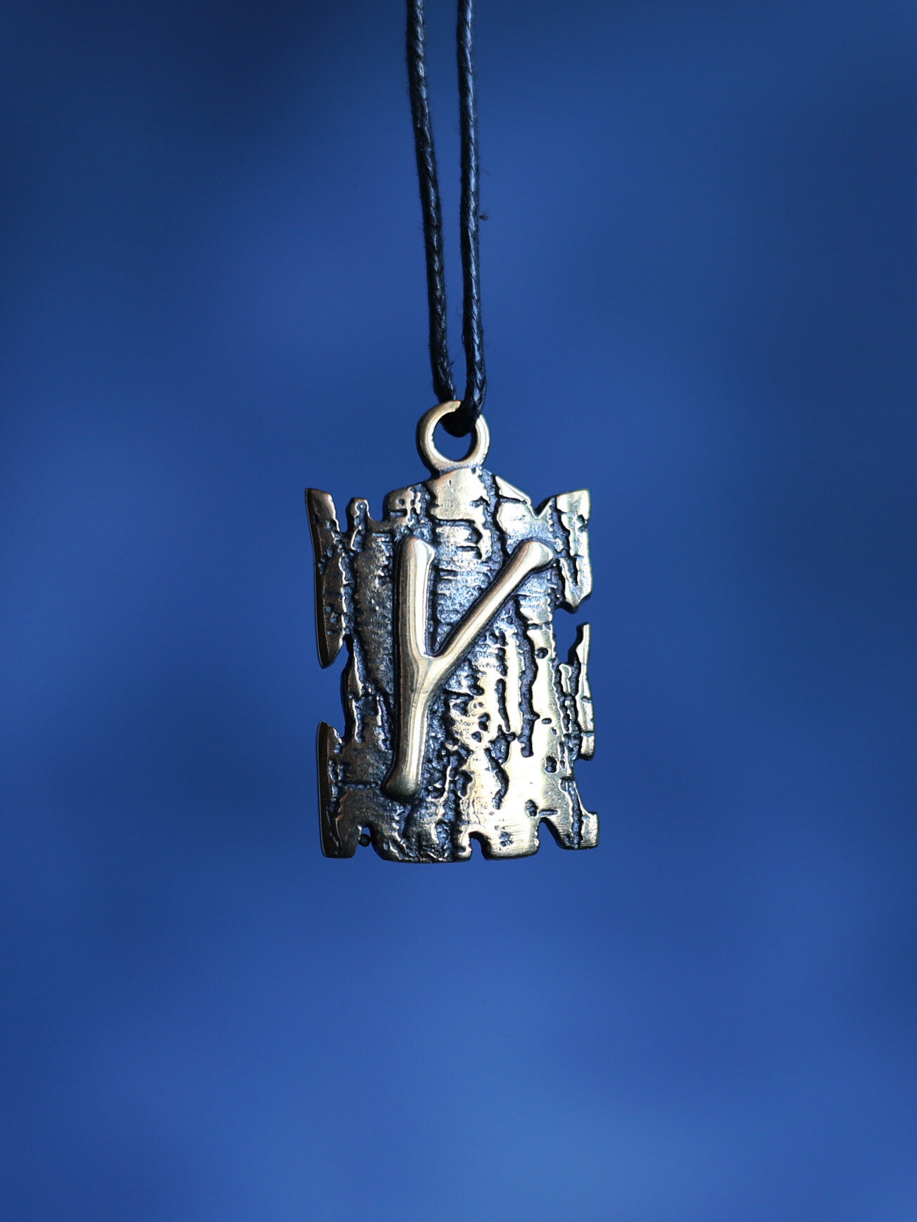 Руна Крада, славянский бронзовый амулет Истины и Воплощения целей