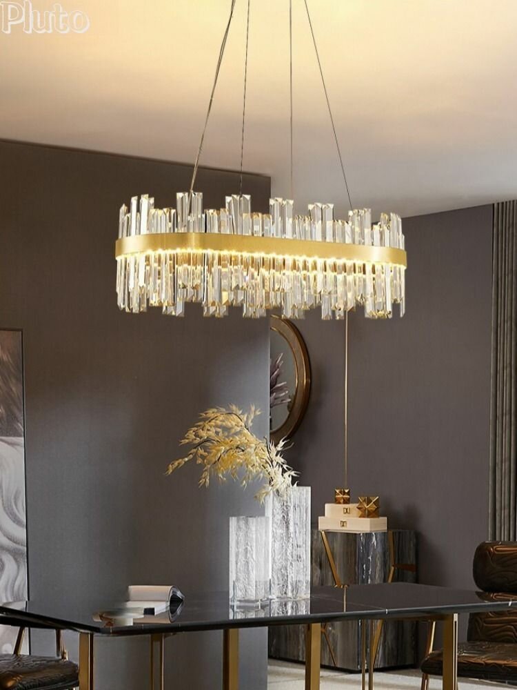 Хрустальная люстра