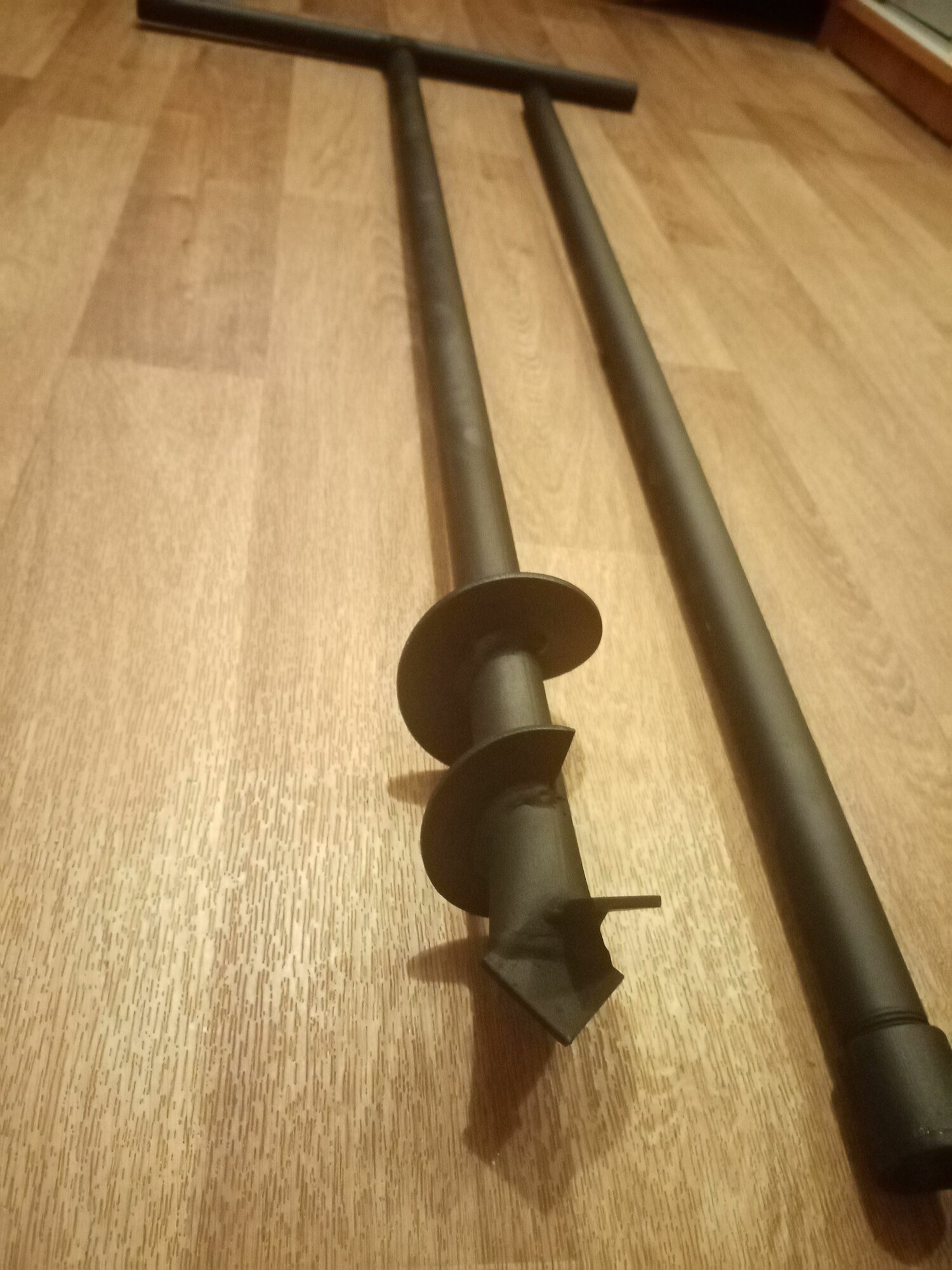 Бур садовый, D-70мм*2 метра, Т-образная рукоятка, металлический, черный