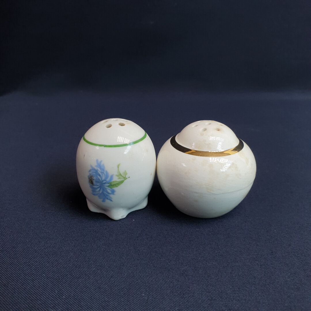 Набор из 2 баночек для специй, фаянс деколь позолота, винтаж СССР.