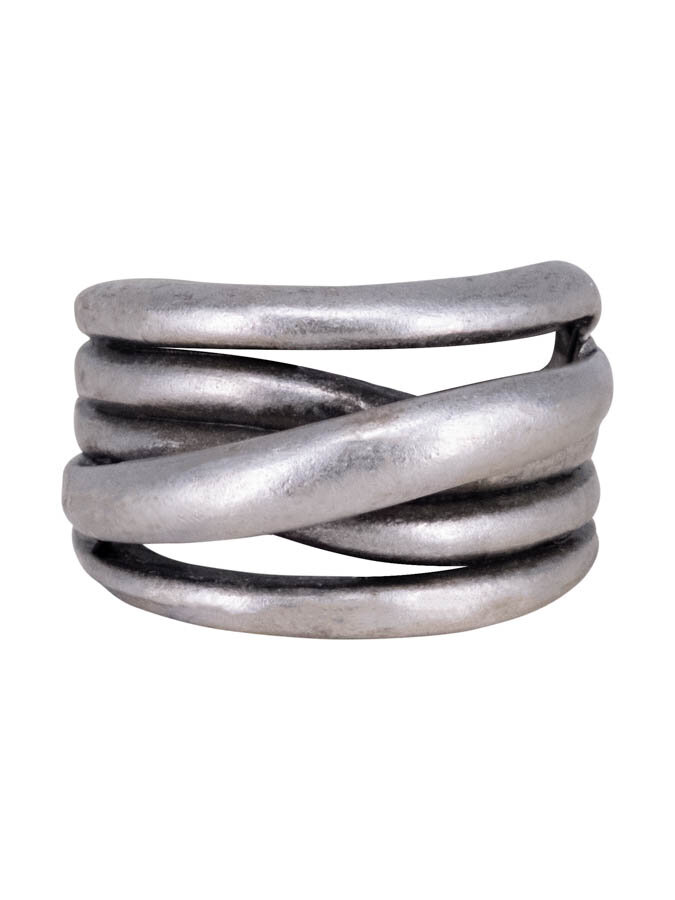 Кольцо плетеное