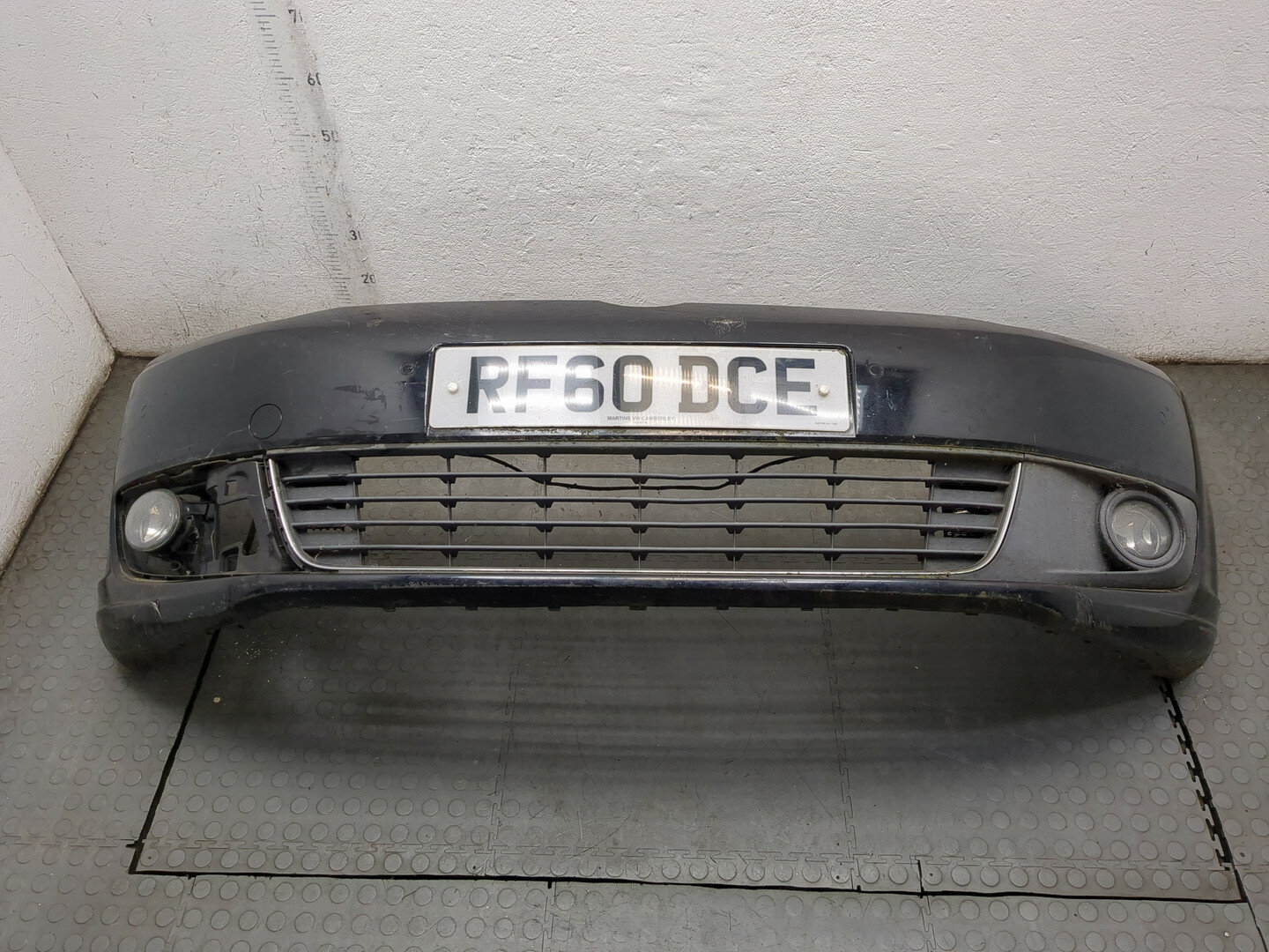 Бампер передний Volkswagen Touran Б/У