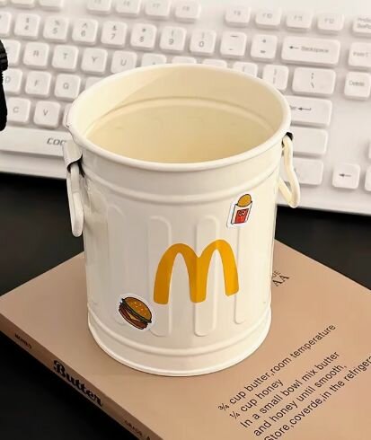 Забавный держатель для ручек большой емкости