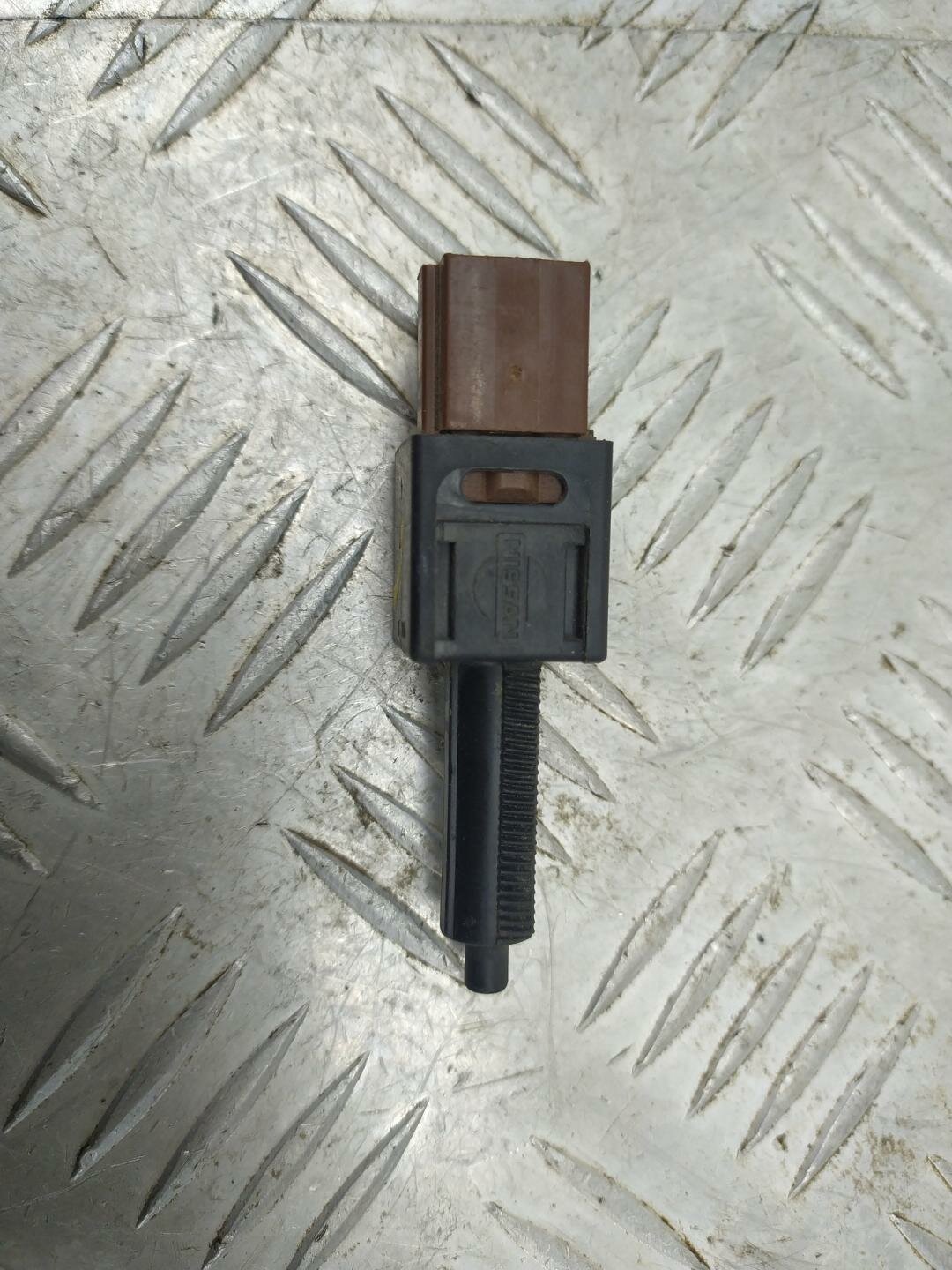 Датчик педали тормоза (лягушка) Nissan X-Trail T31 рест. (2010 - 2015)