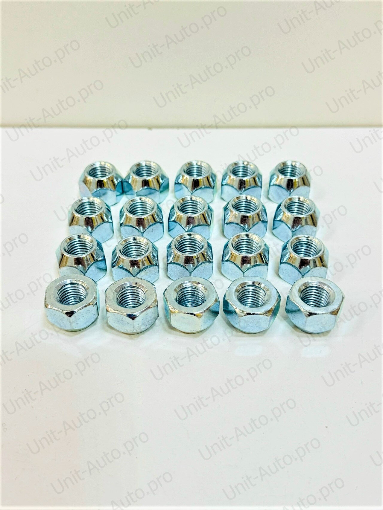 Гайки колесные универсальные 20 шт, М12х1,5х16; Ключ 21 мм для стальных (штамповка) дисков