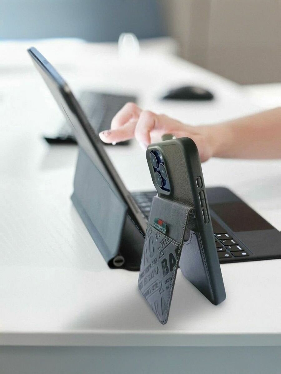 Чехол Santa Barbara Polo & Racquet Club Hulda для смартфона Apple iPhone 15 Pro, с отделением для карт, с подставкой.