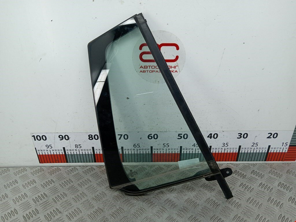 Стекло двери задней правой (форточка) Volkswagen Golf Sportsvan 510845214D арт. 2258202