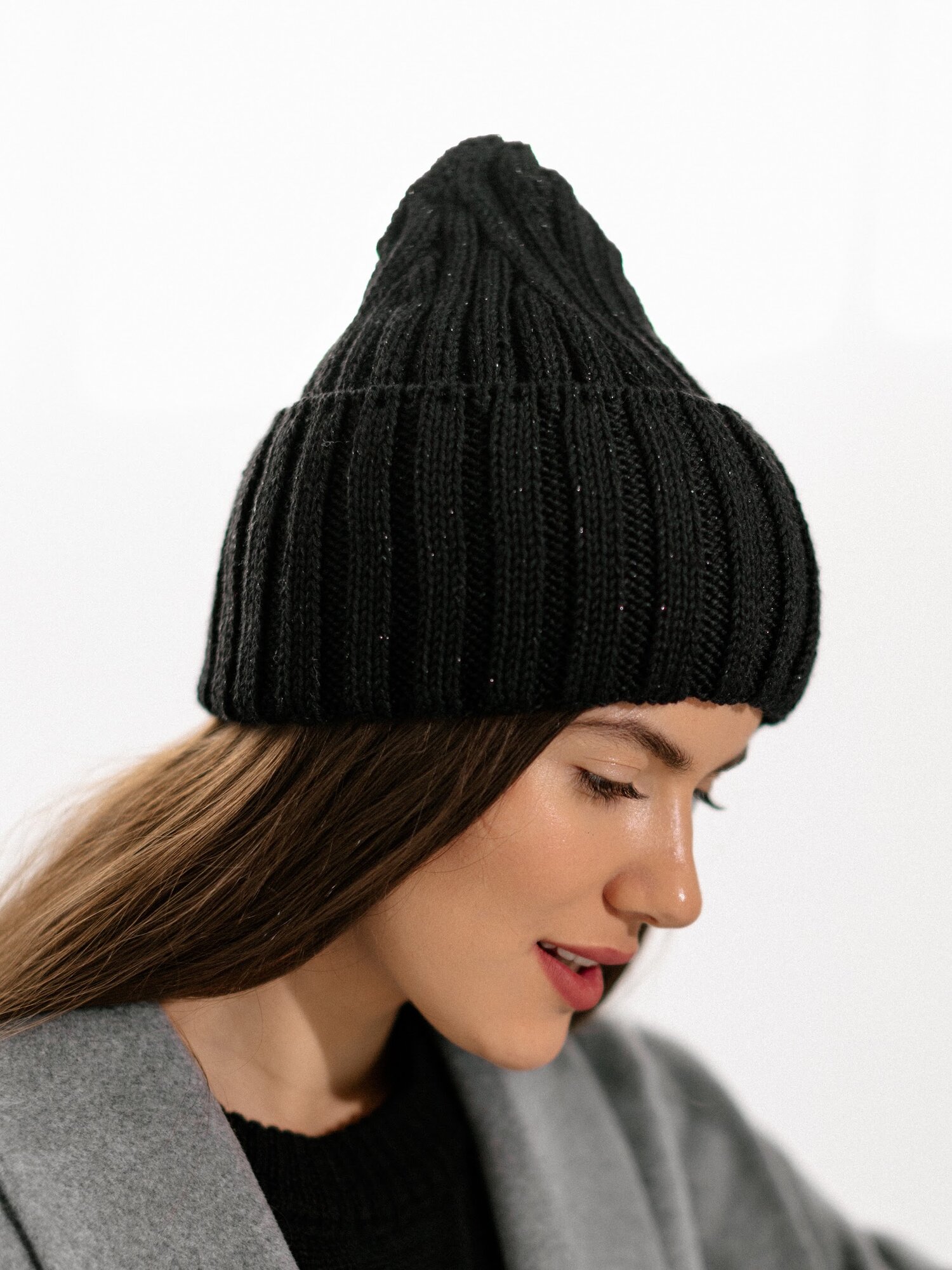 Шапка-бини для женщин