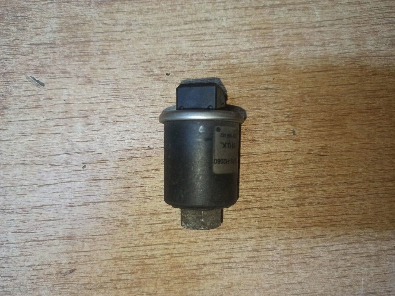 Датчик давления кондиционера 8D0959482 Audi A8 A4 8D0959482