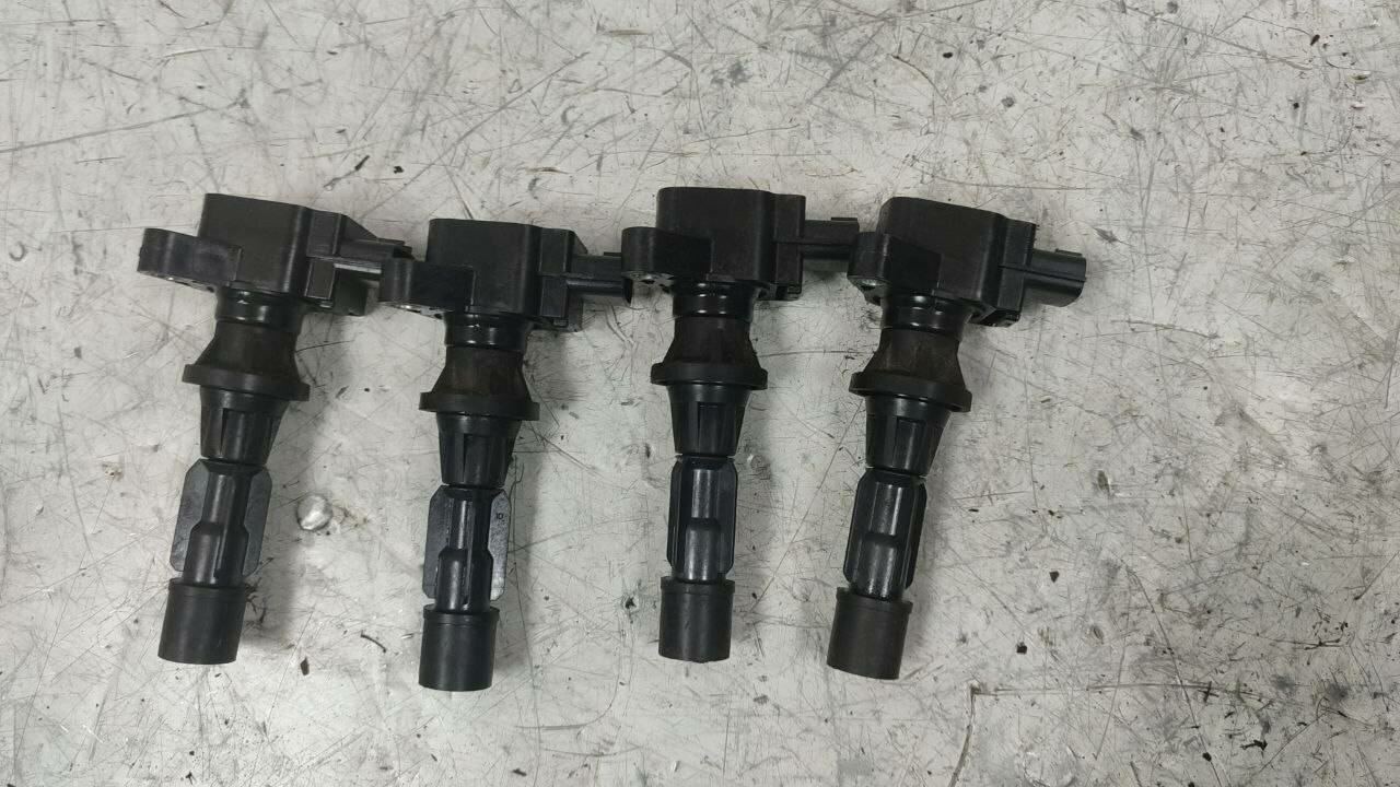 Катушка зажигания Mazda 6M8G12A366