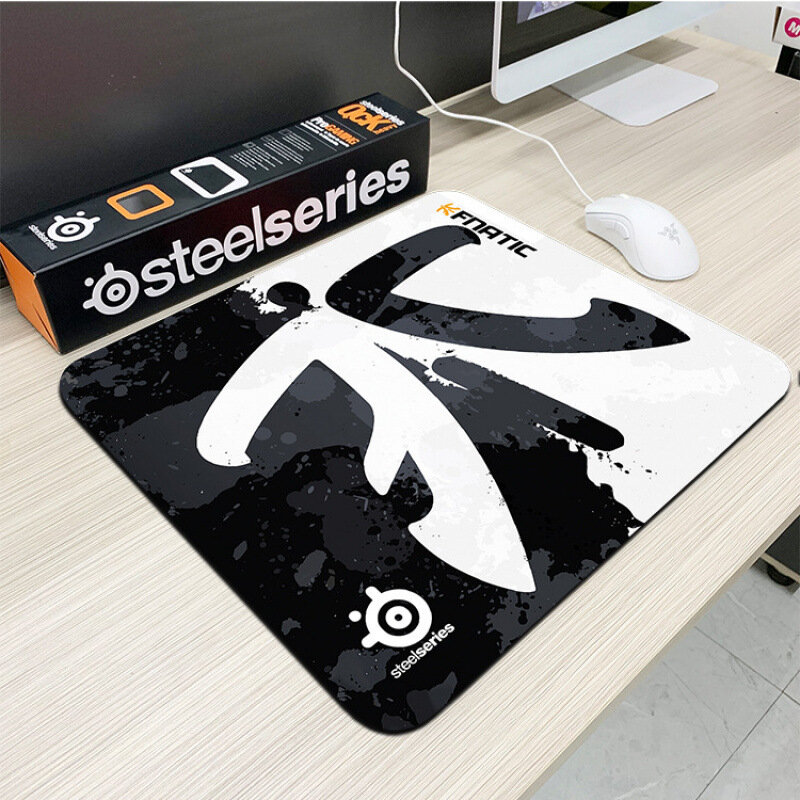Игровой коврик для мыши 40*45 см Steelseries Qck AG