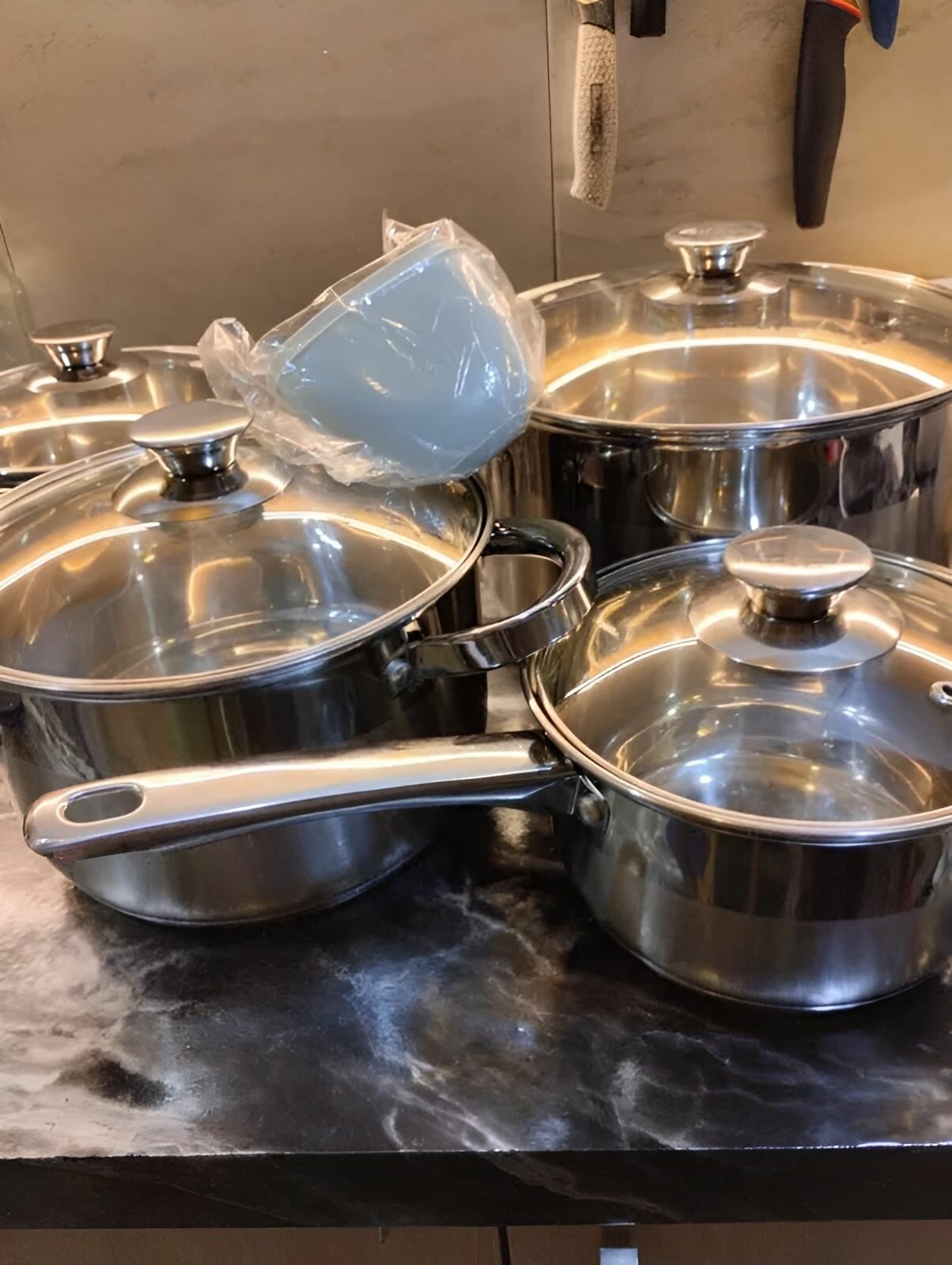 Набор Кастрюль С Крышкой И Толстым Дном Для Кухни и Готовки. Маленьких, Больших Из Нержавеющей Стали Для Газовых, Электрических, Индукционных Плит. 4 Кастрюли, 4шт