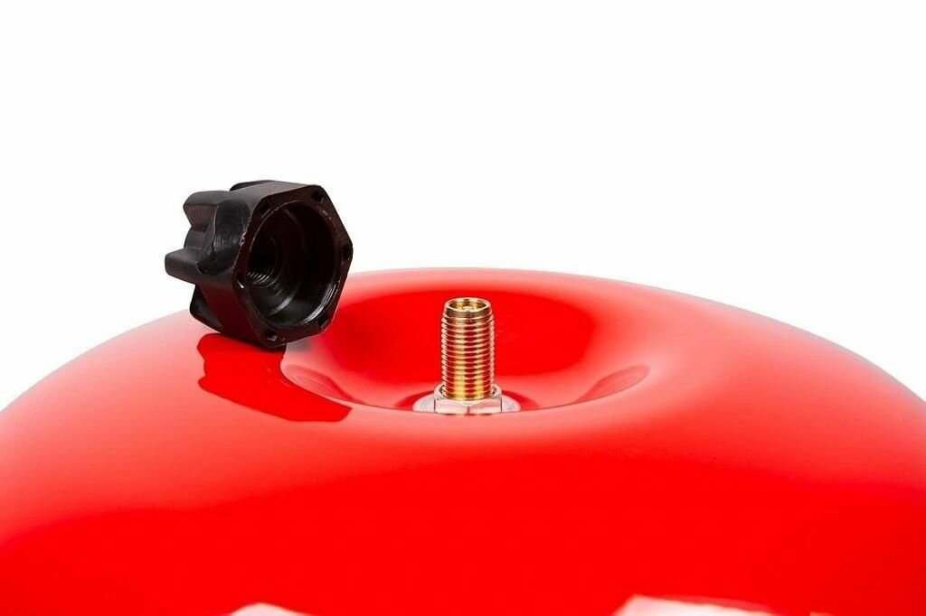 Бак расширительный Джилекс серия B, объем 18 л, металлический фланец