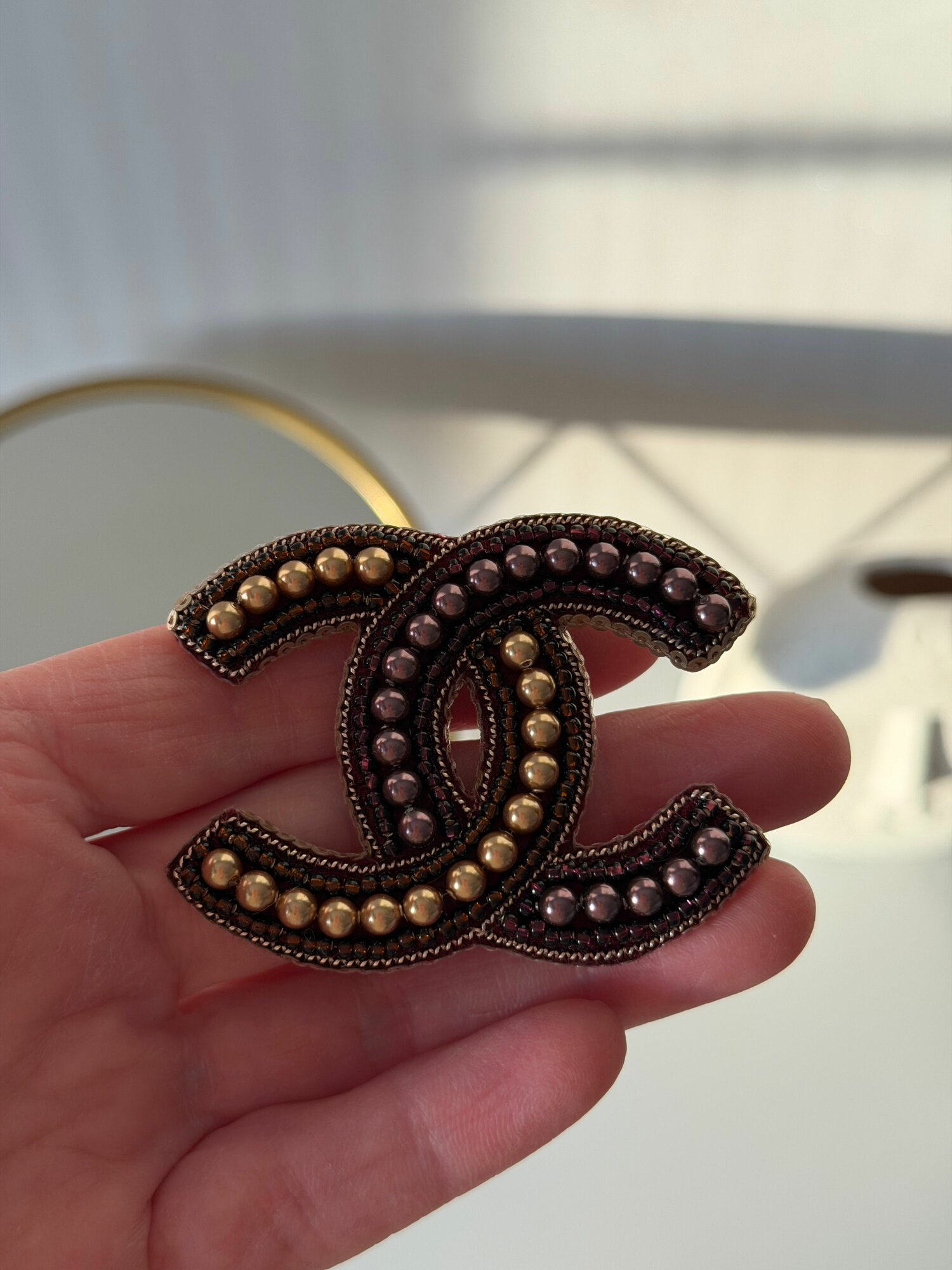 Брошь, горный хрусталь, стразы, хрусталь