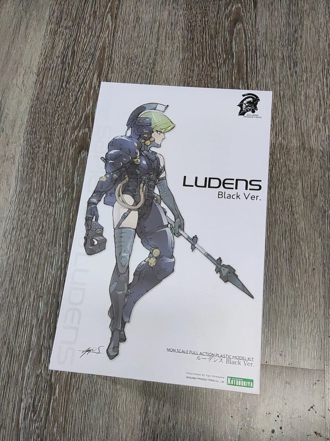 Kotobukiya Ludens Black Ver. KP550