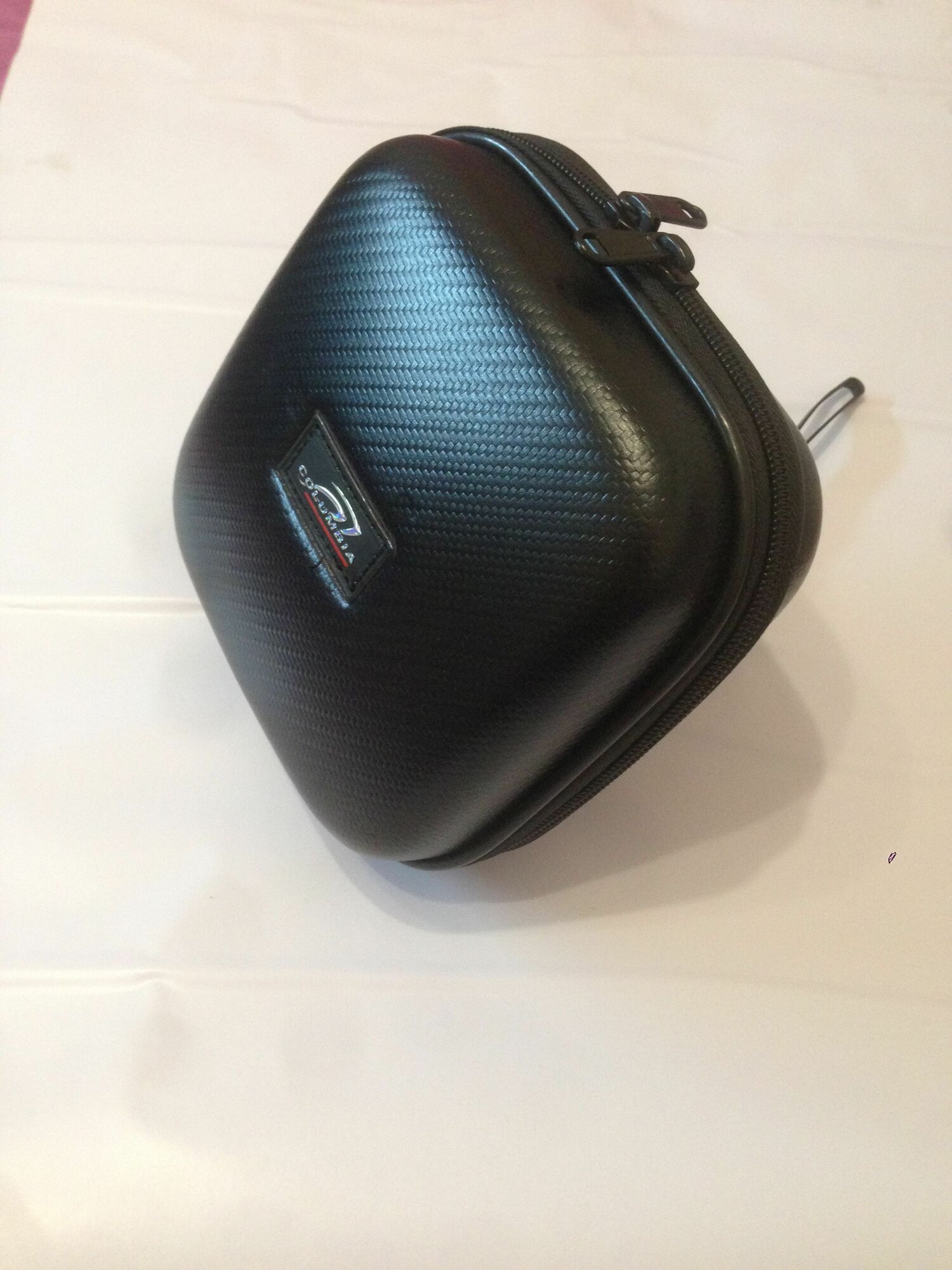 Чехол ( кофр ) для рыболовных катушек жесткий малый 160х160х60