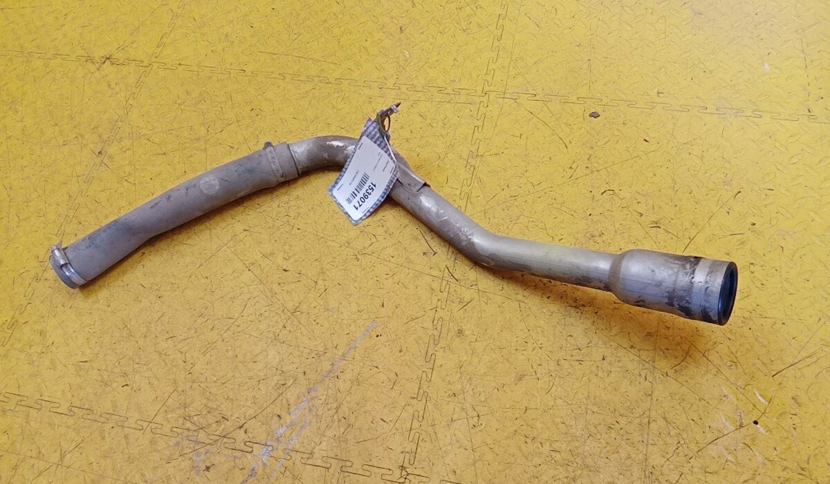 Горловина топливного бака Transit Ford 2009743