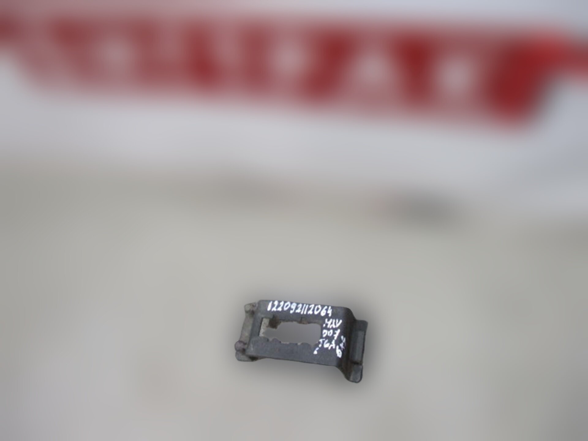 Кронштейн усилителя торпедо MAN TGA, TGL, TGM