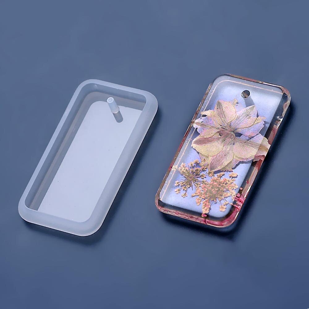 Молд силиконовый 0013071 для эпоксидной смолы Кулон Прямоугольник закругленный 6.6х3.6х0.8 см, цена за 1 шт.