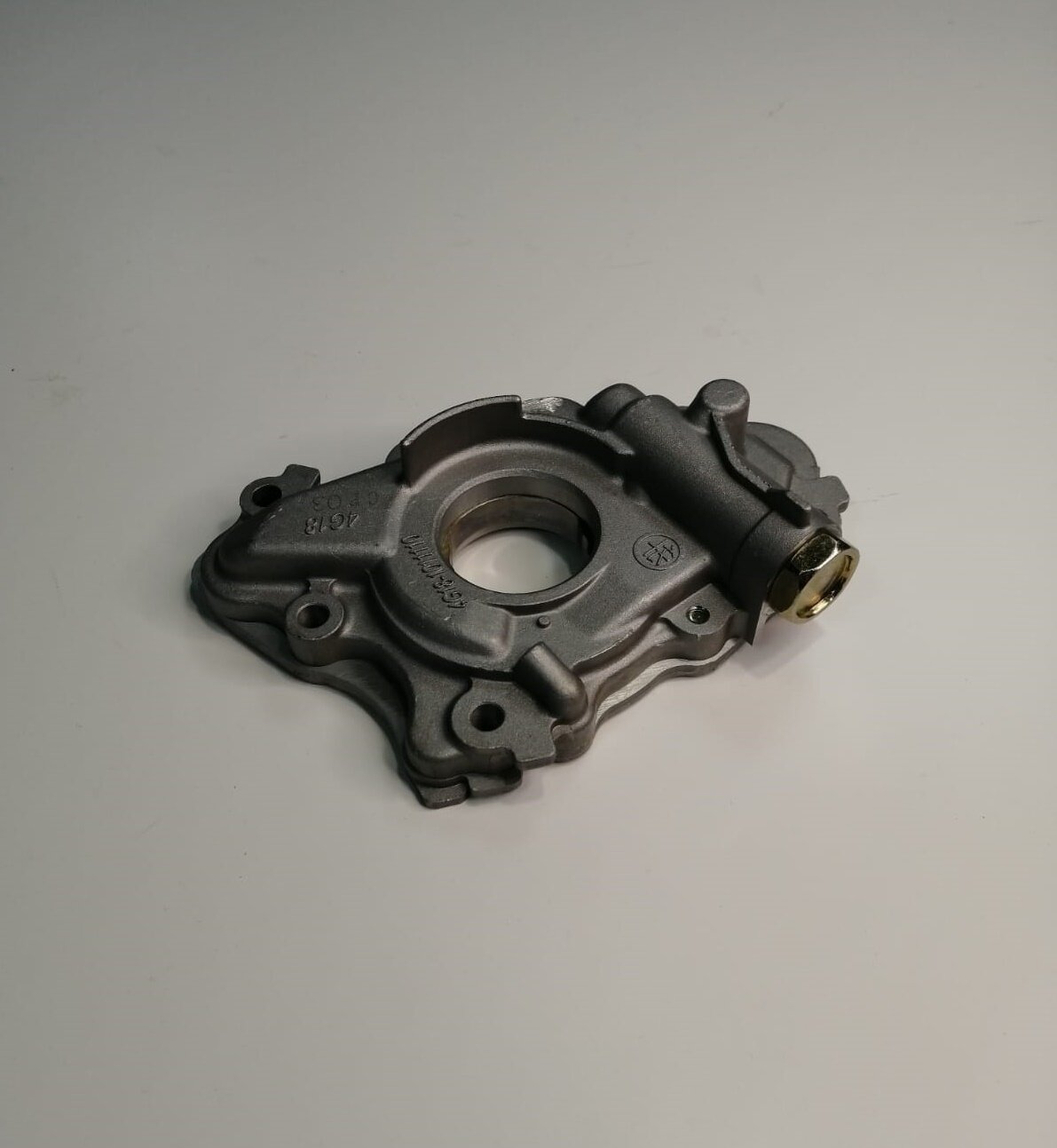 Насос масляный Geely Emgrand EC7 [1.5 16V 5MT седан] 1136000115