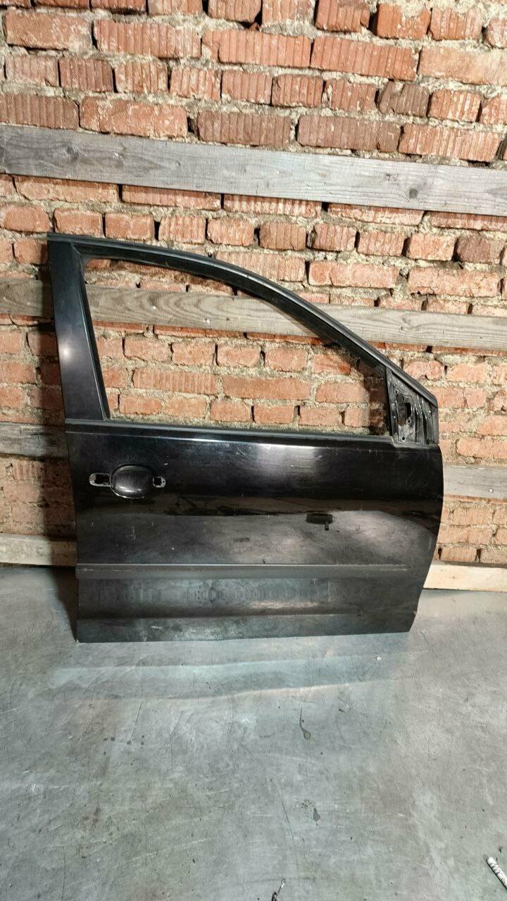 Дверь передняя правая Volkswagen Polo 4 2003